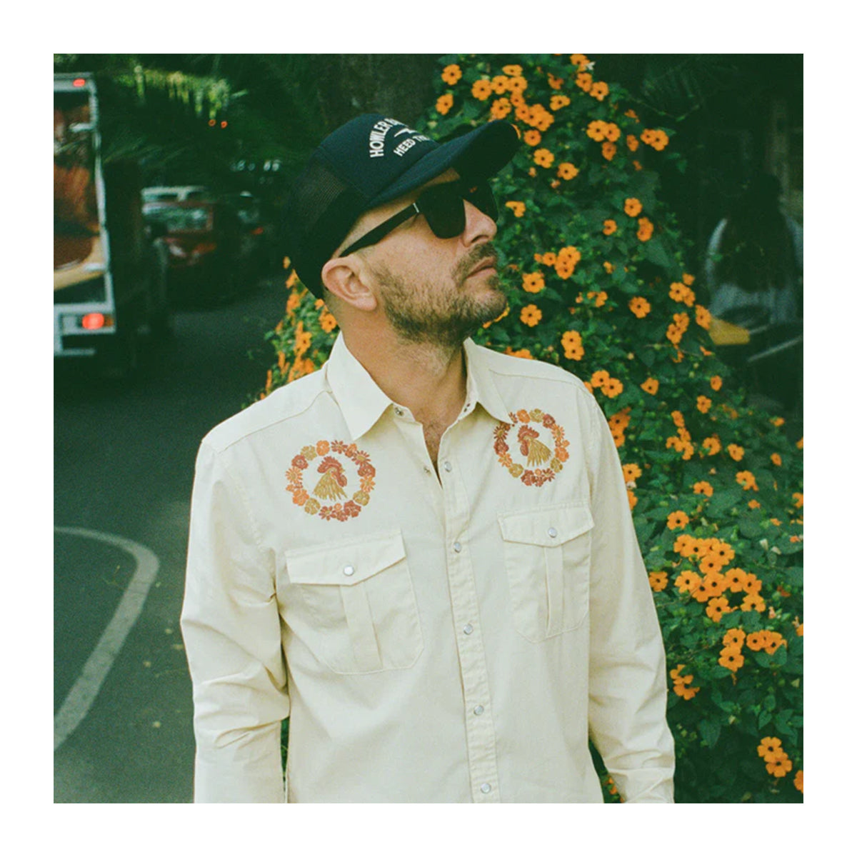 Howler Bros Gaucho Snapshirt Ring Around the Rooster – Madison River ...